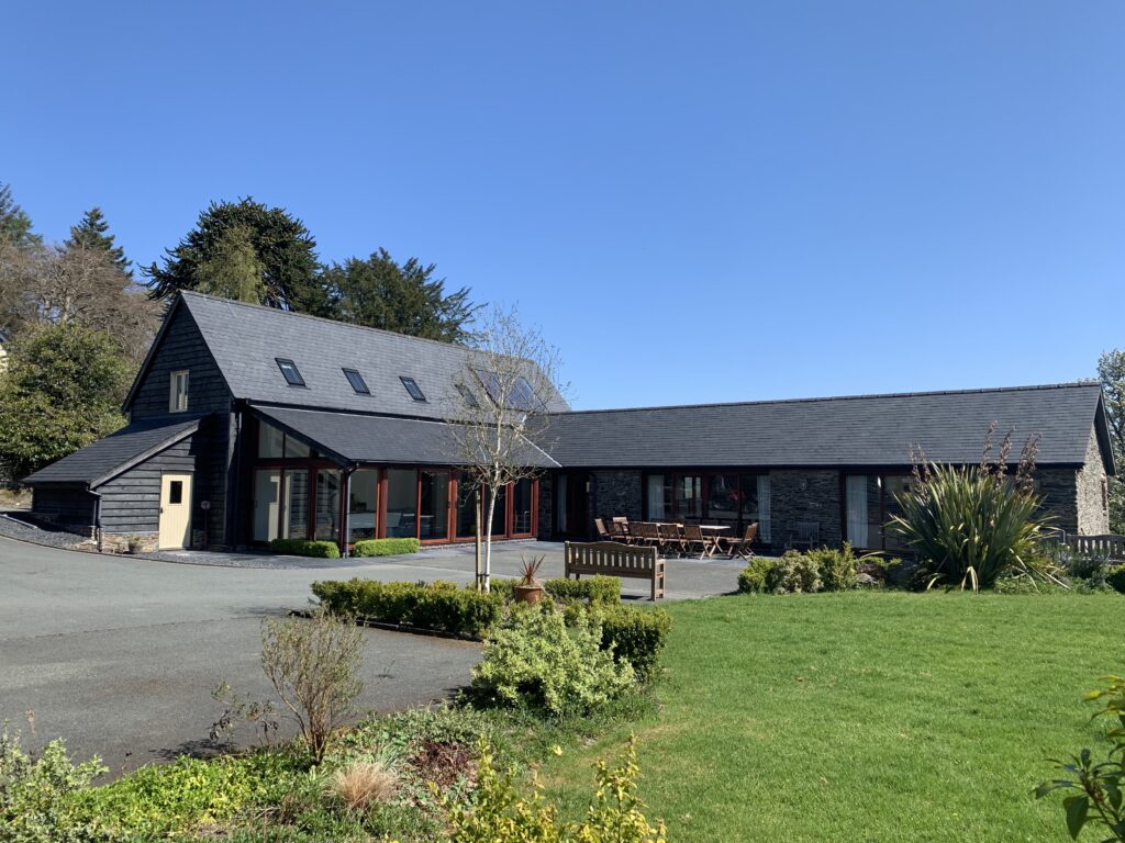 Accommodation - Garth Barns & Country House